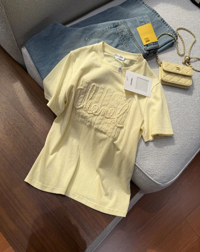 Top mirror Chanel T-Shirts