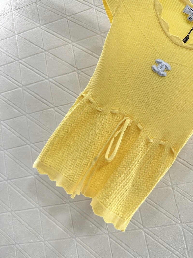Economical Chanel T-Shirts