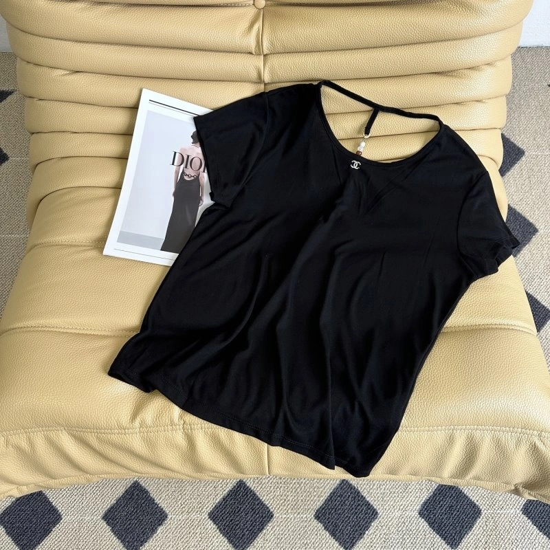 Discounted Chanel T-Shirts