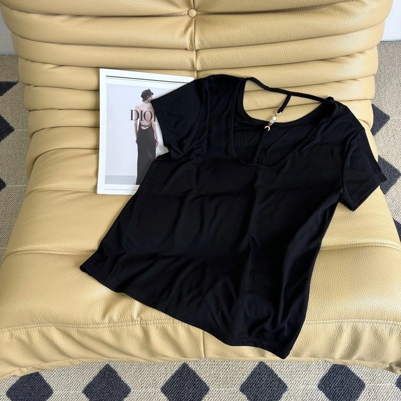 Discounted Chanel T-Shirts