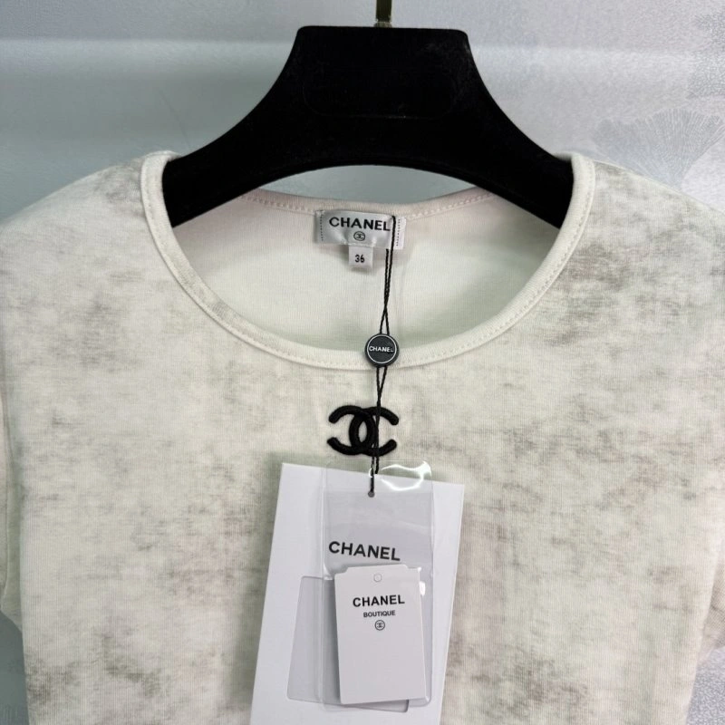 Economical Chanel T-Shirts