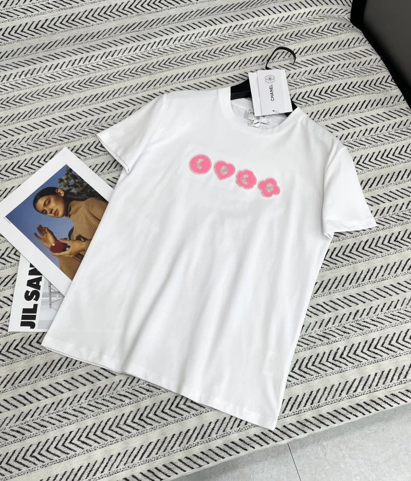 Economical Chanel T-Shirts