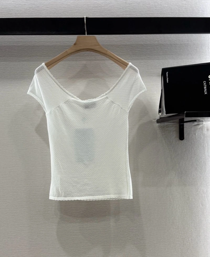 Top mirror Chanel T-Shirts