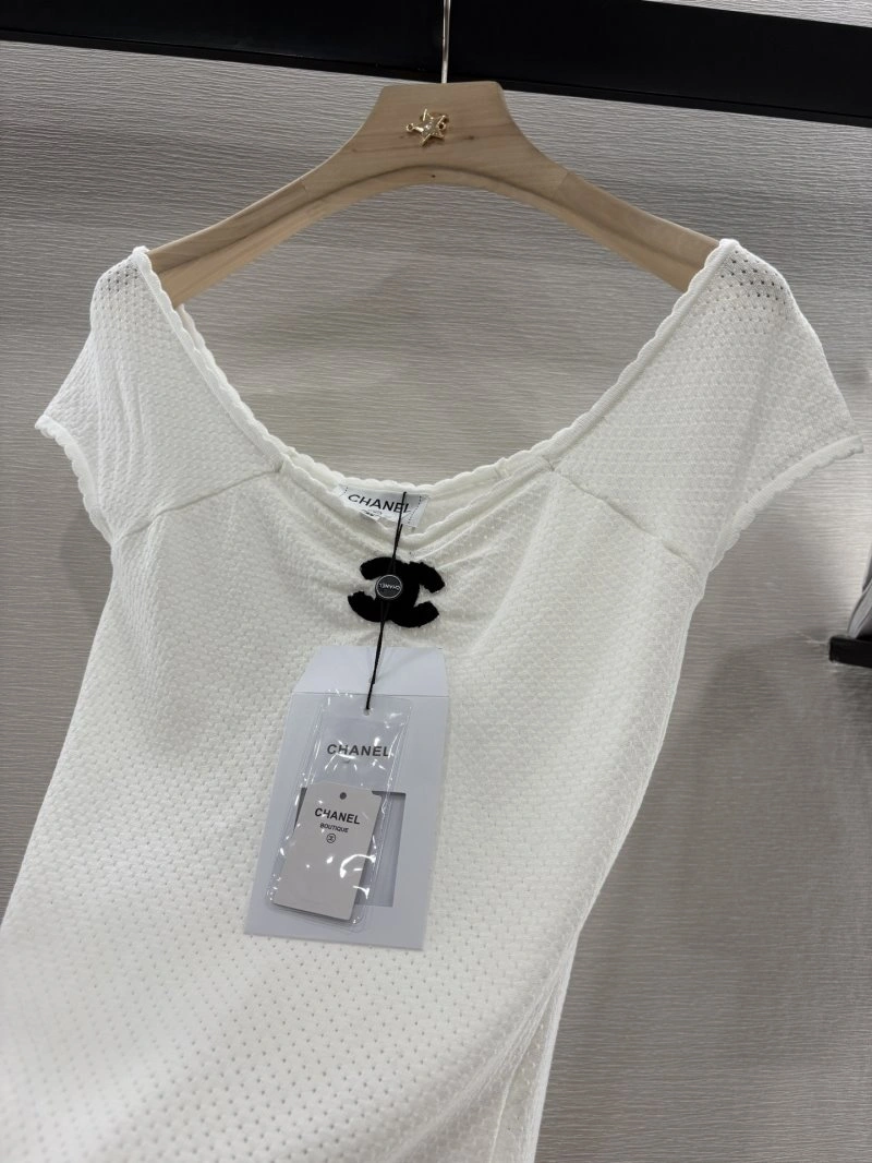 Top mirror Chanel T-Shirts