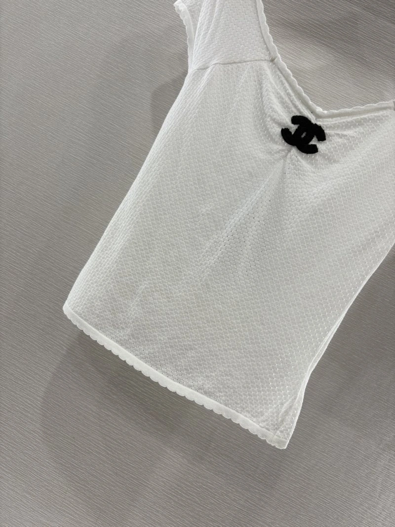 Top mirror Chanel T-Shirts