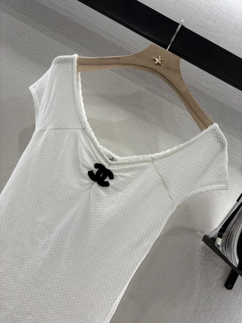 Top mirror Chanel T-Shirts