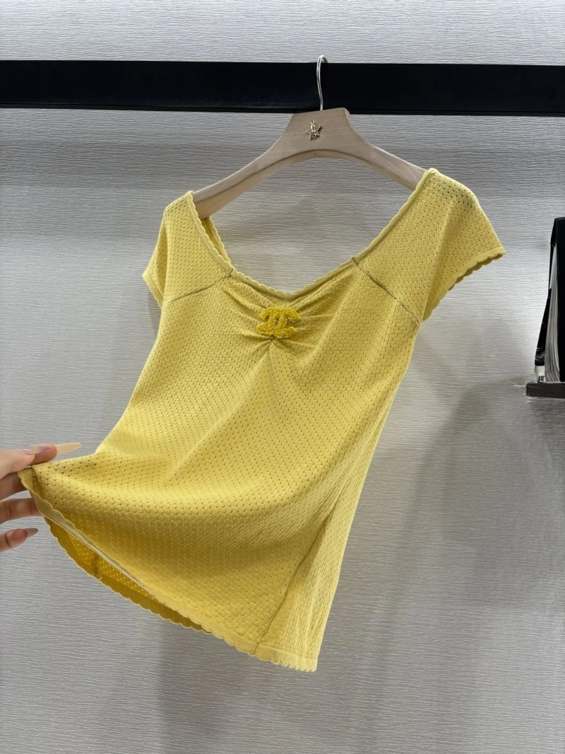Factory-made Chanel T-Shirts