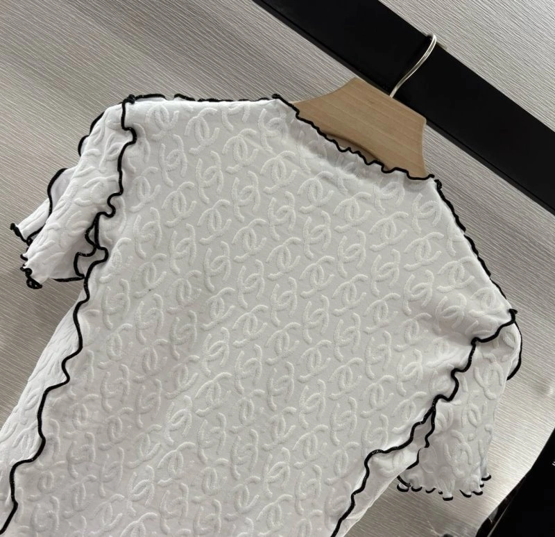 High fidelity Chanel T-Shirts