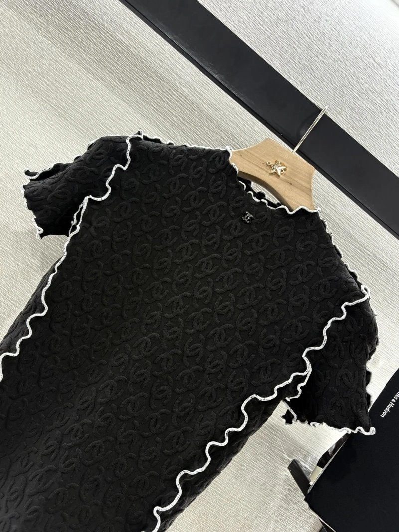 Brand-original Chanel T-Shirts