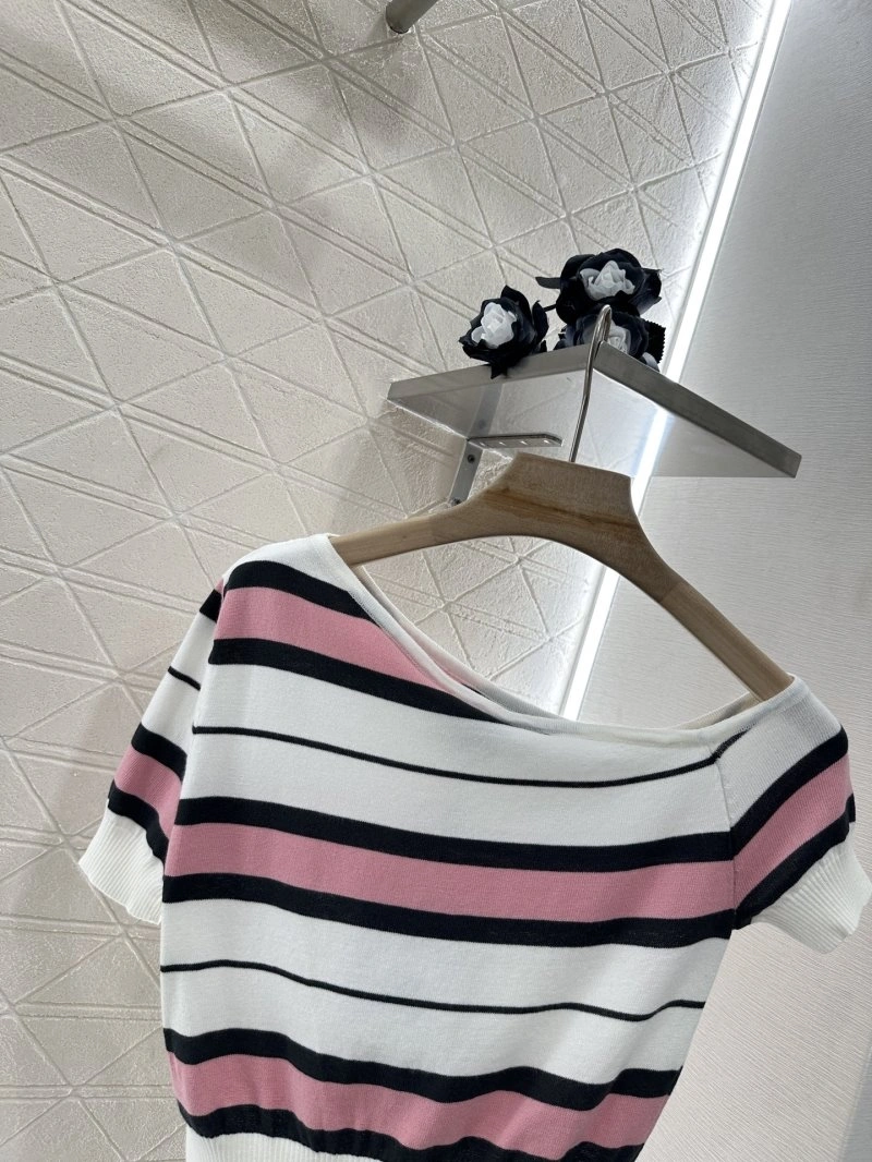Original Chanel T-Shirts