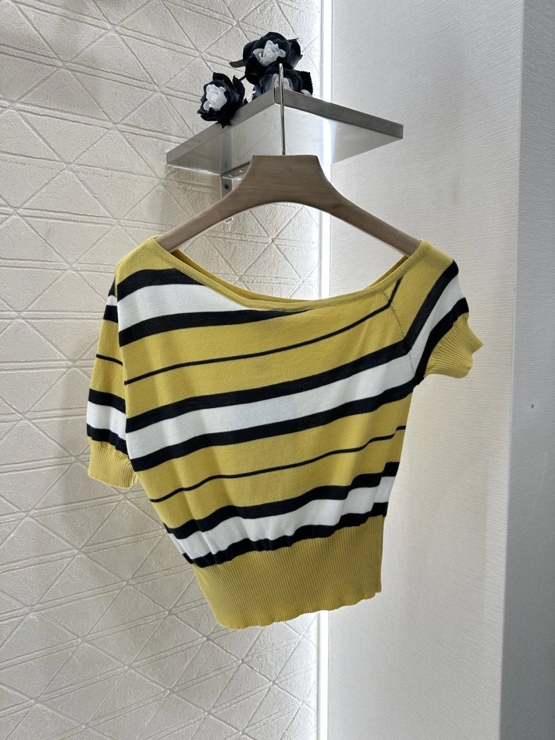 Original Chanel T-Shirts