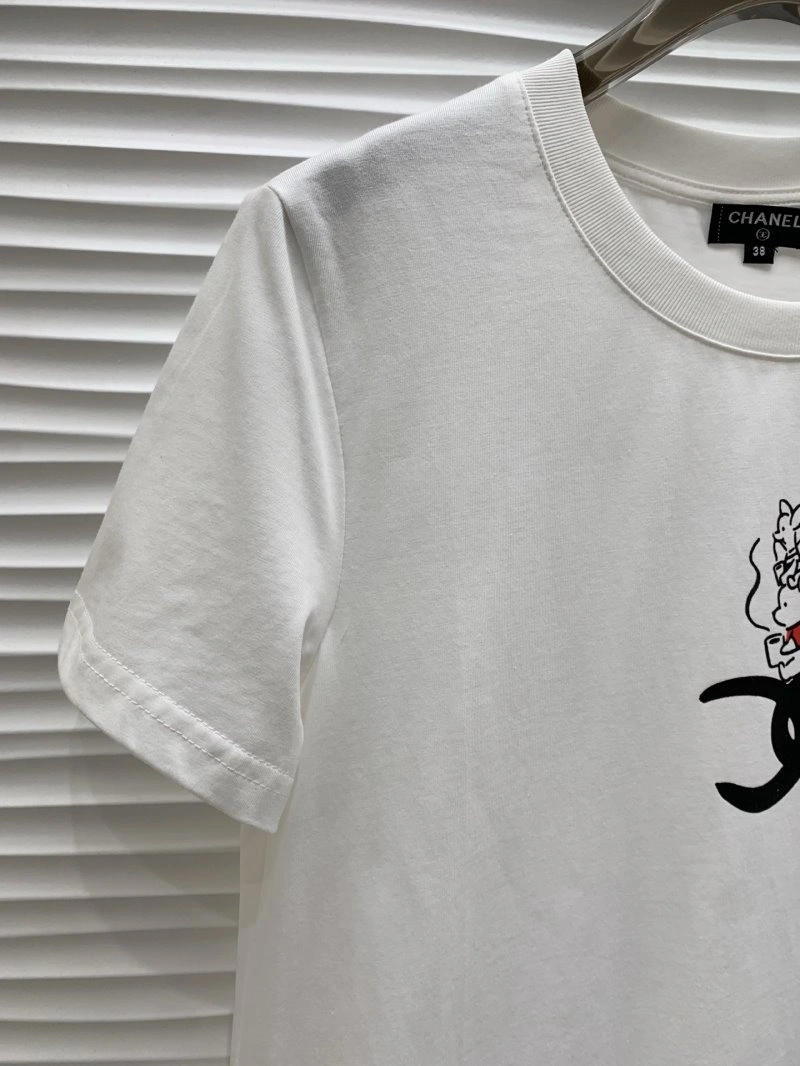 Legit Chanel T-Shirts