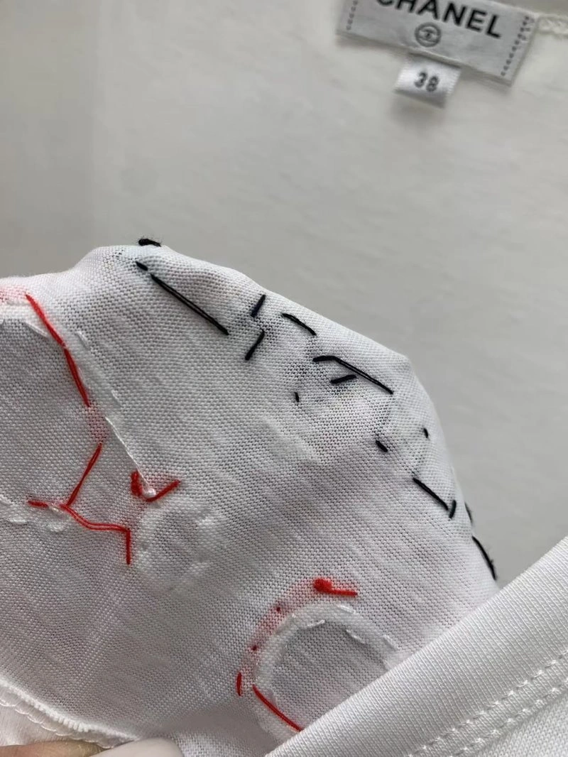 Cut-rate Chanel T-Shirts