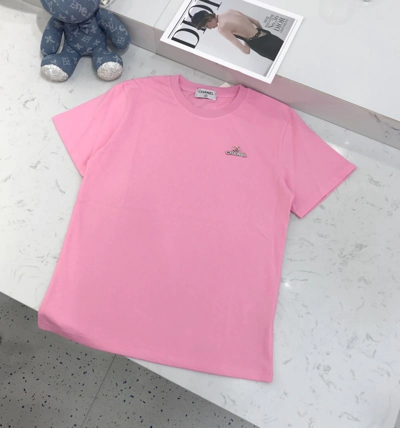 Accurate model Chanel T-Shirts