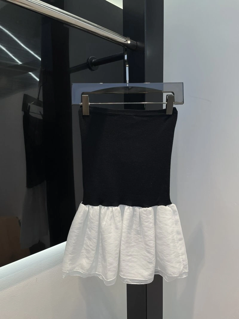 Accurate model Chanel T-Shirts
