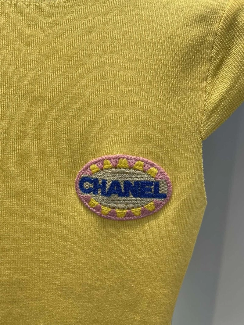 Precise copy Chanel T-Shirts