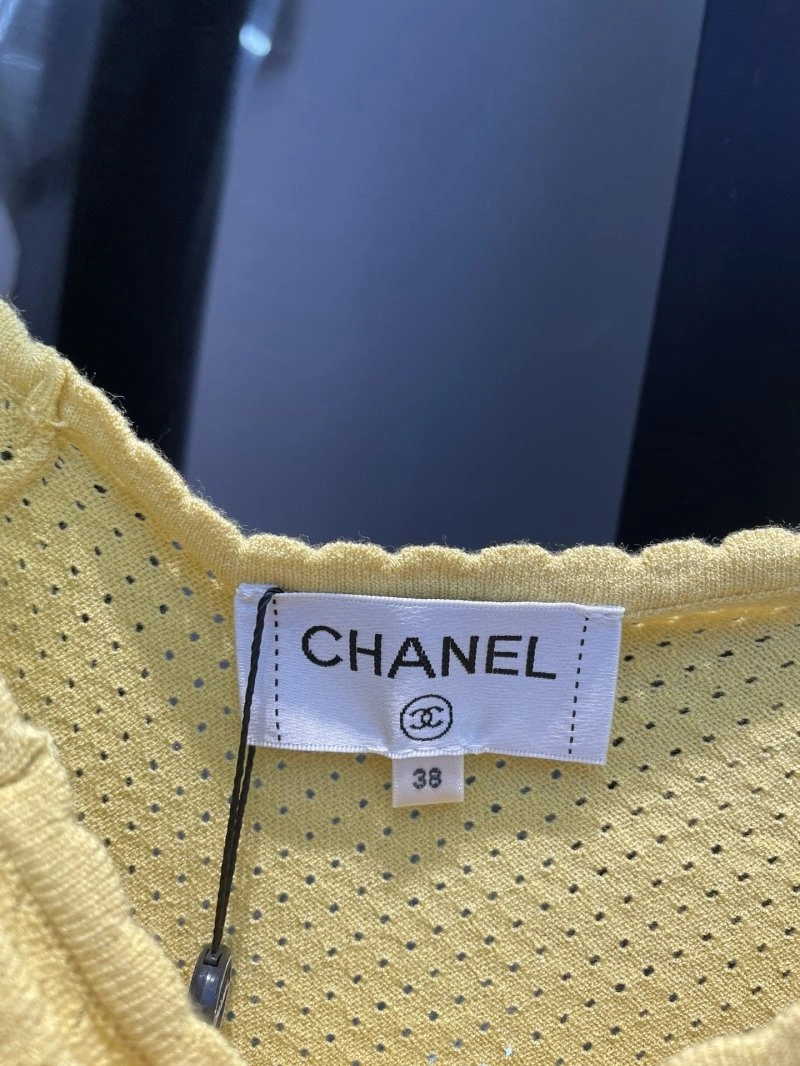 Precise copy Chanel T-Shirts