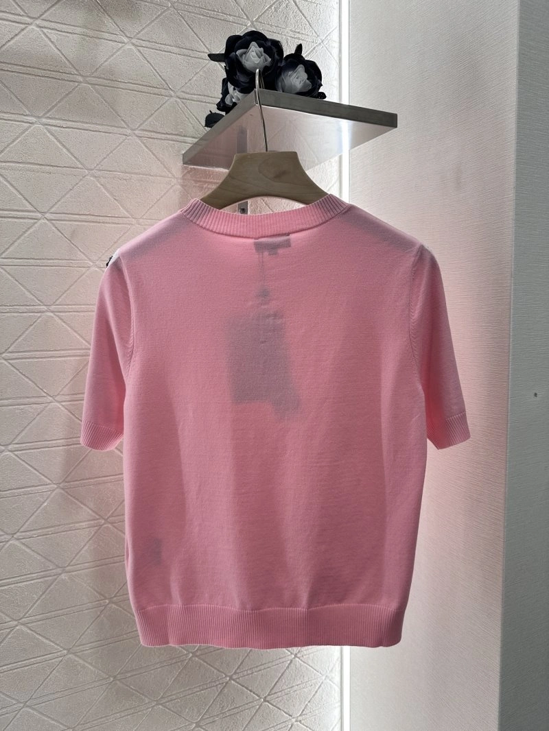Economical Chanel T-Shirts