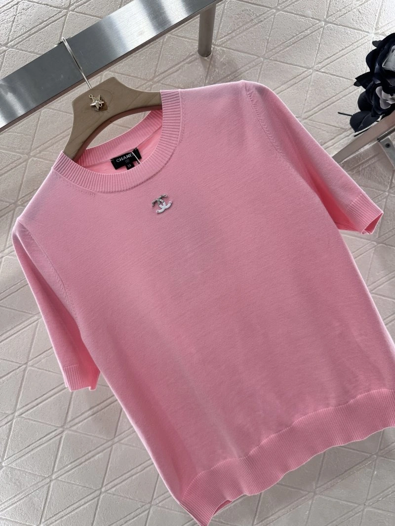 Economical Chanel T-Shirts