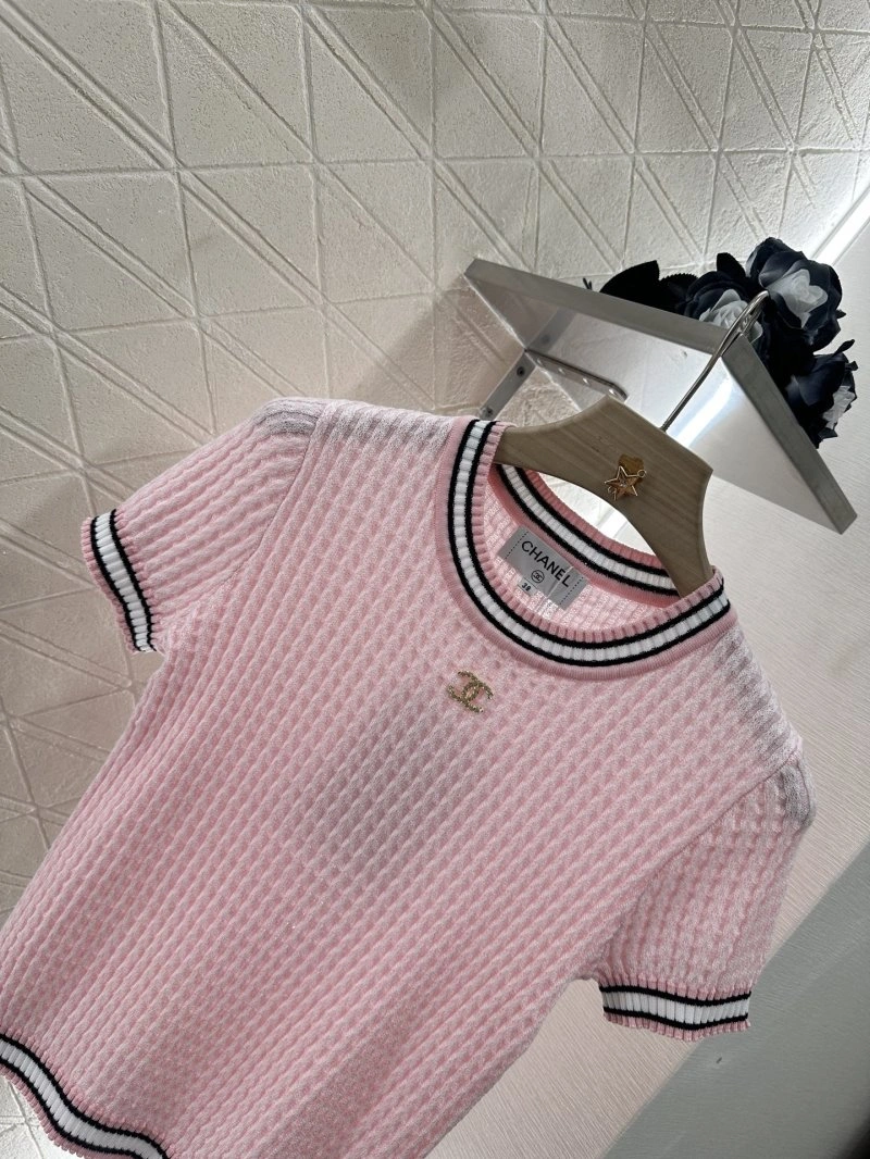 Low-cost Chanel T-Shirts