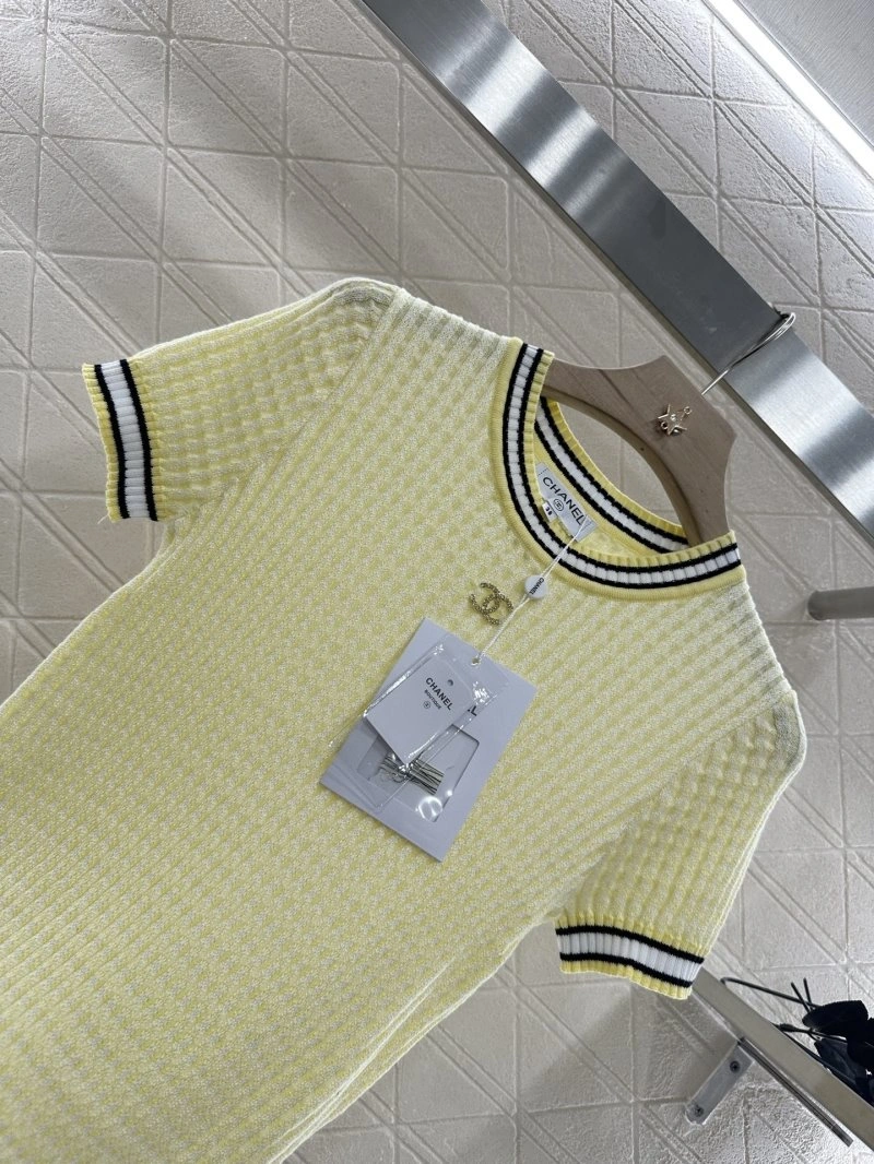 Affordable Chanel T-Shirts
