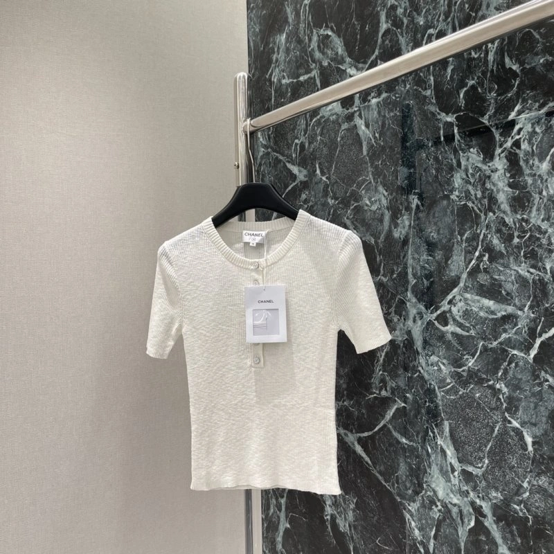 Top mirror Chanel T-Shirts