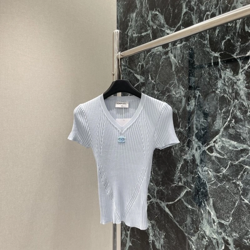 Top match Chanel T-Shirts