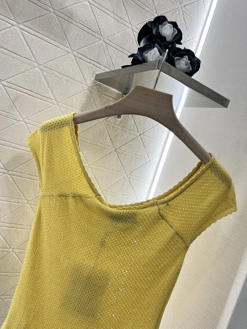 1:1 copy Chanel T-Shirts