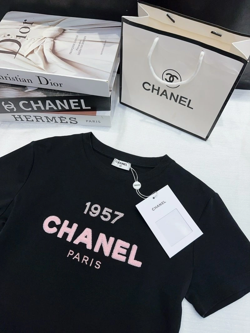 Economical Chanel T-Shirts