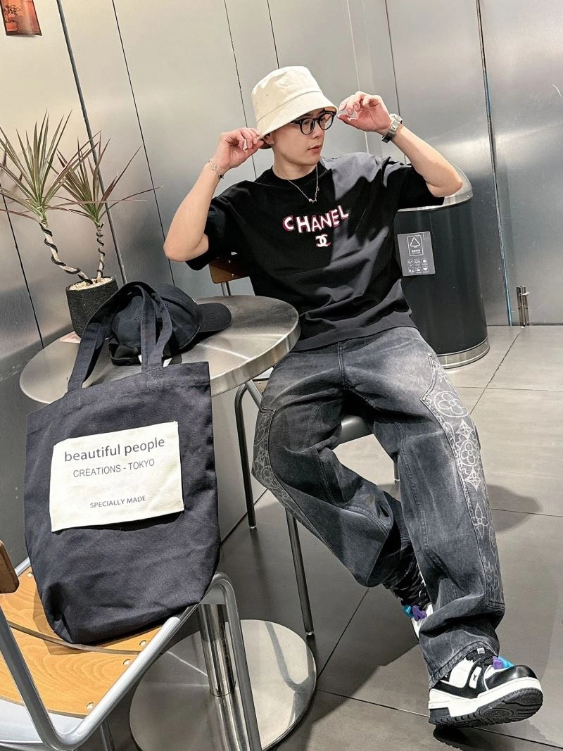 Brand-original Chanel T-Shirts