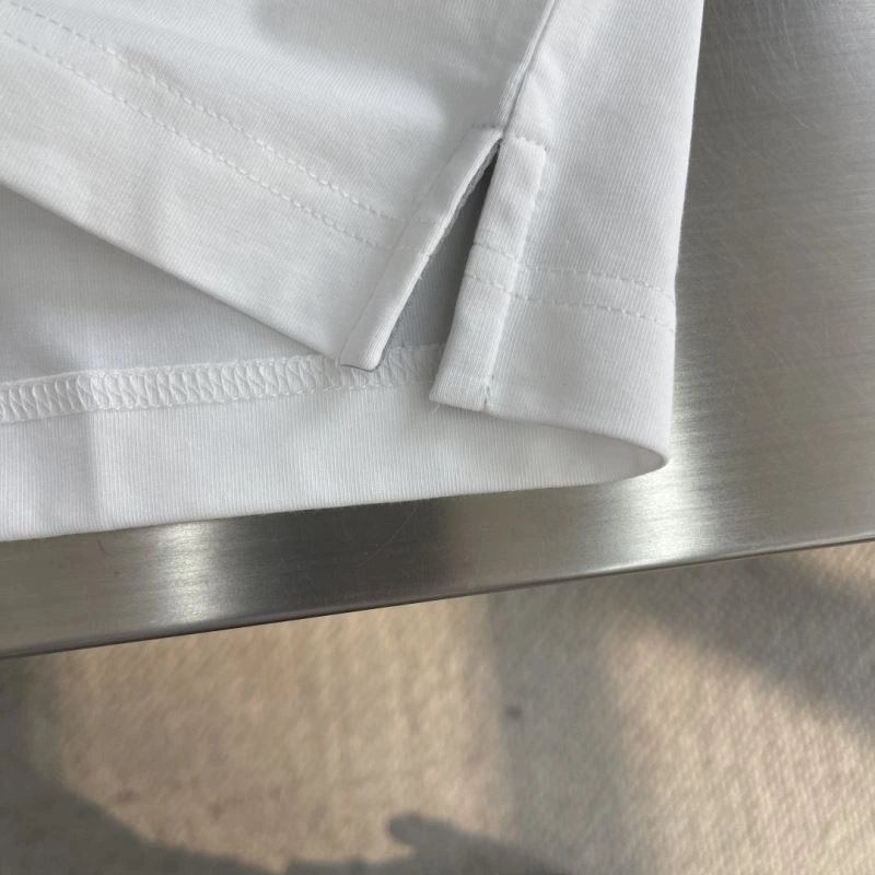 Inexpensive Chanel T-Shirts