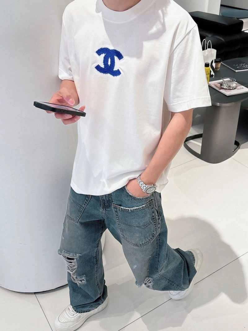 Low-cost Chanel T-Shirts