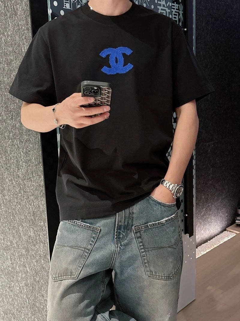 Low-cost Chanel T-Shirts