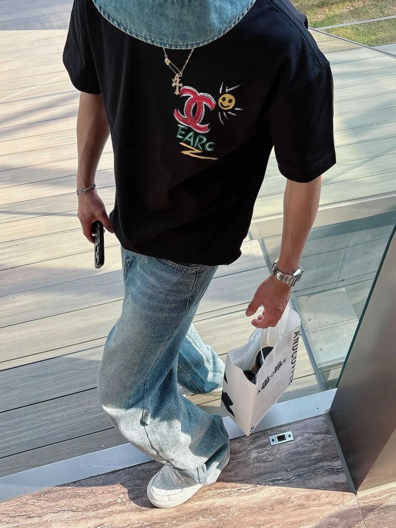Discounted Chanel T-Shirts