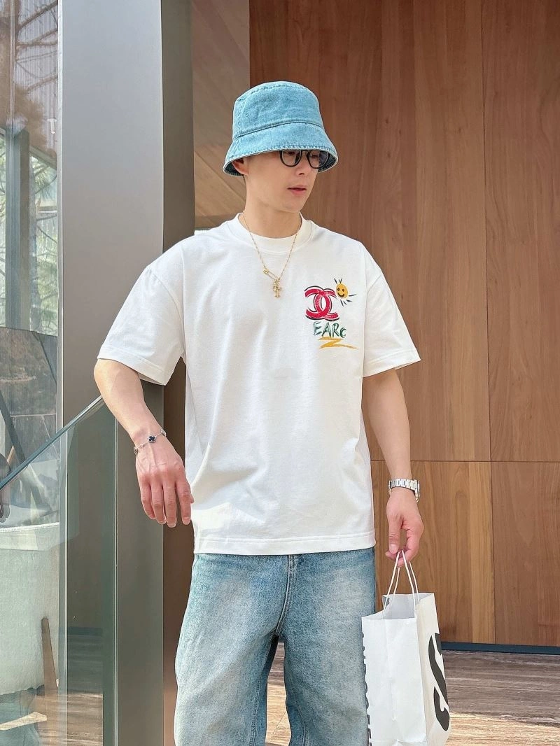 High fidelity Chanel T-Shirts