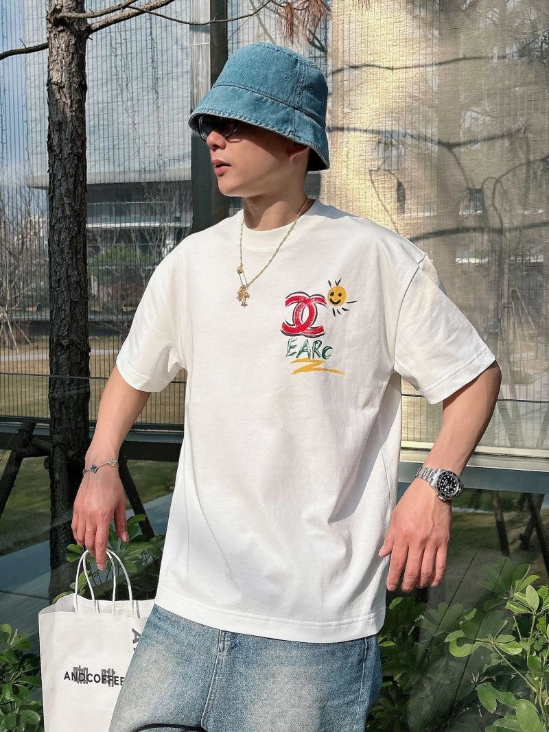 High fidelity Chanel T-Shirts