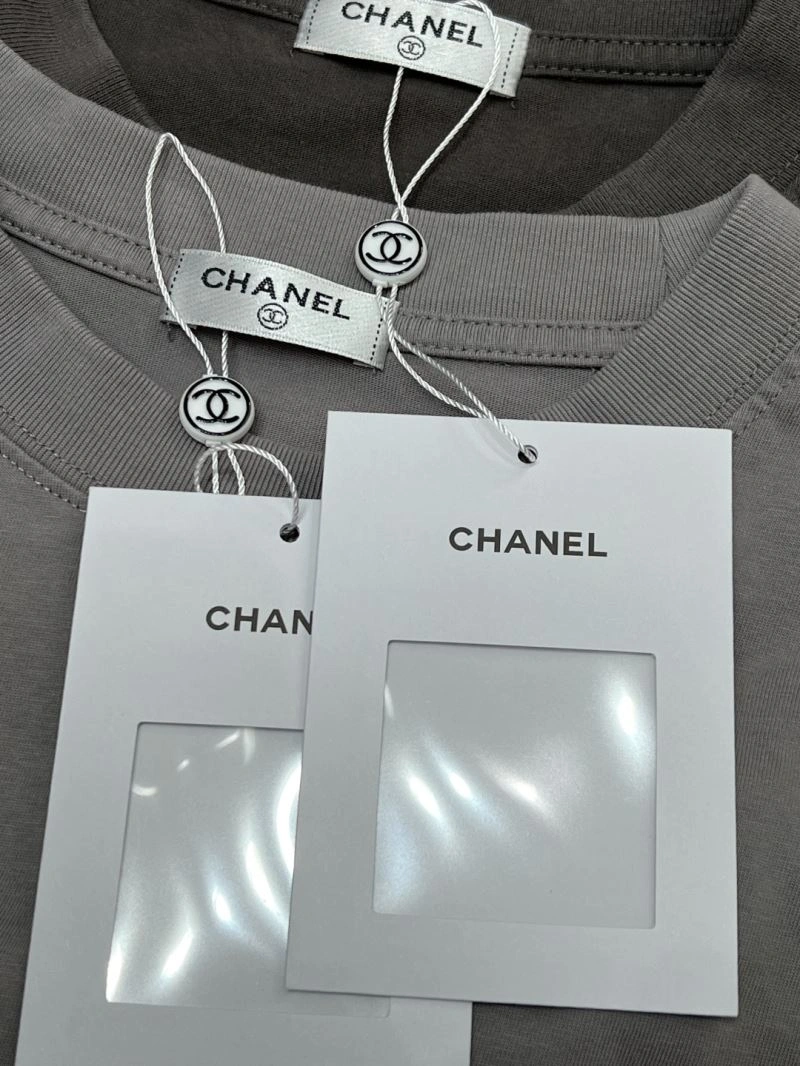 High fidelity Chanel T-Shirts