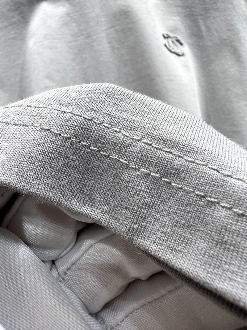 Precise copy Chanel T-Shirts