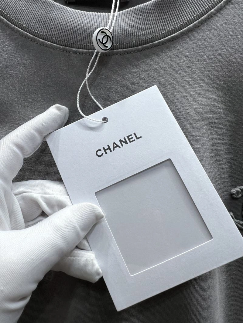 Precise copy Chanel T-Shirts