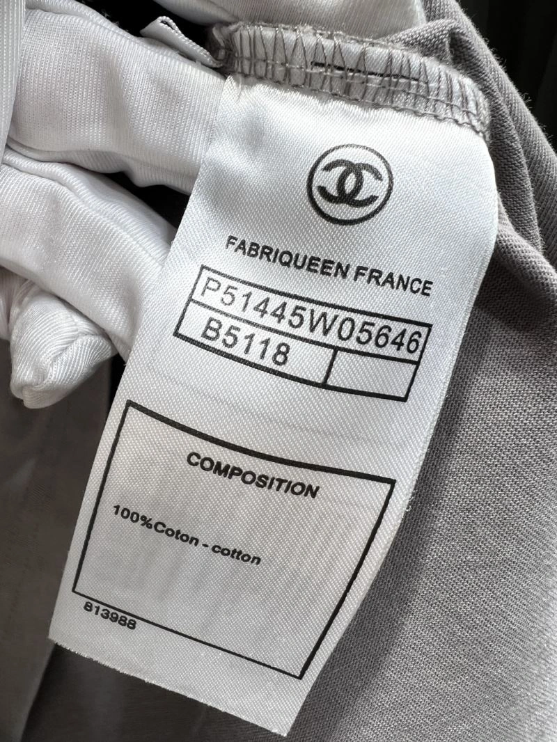 Precise copy Chanel T-Shirts