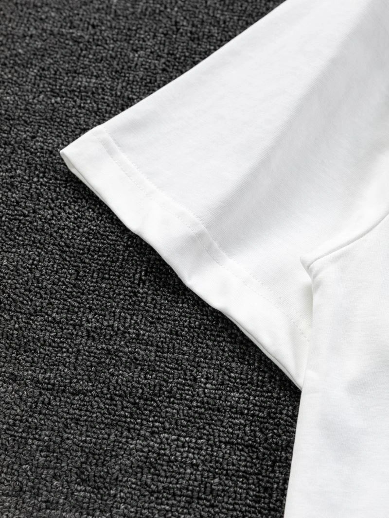 Exact replica Chanel T-Shirts