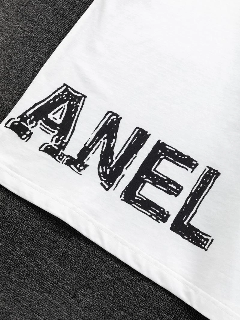 Exact replica Chanel T-Shirts