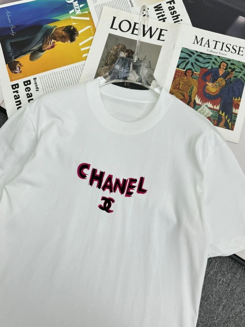 Bargain Chanel T-Shirts