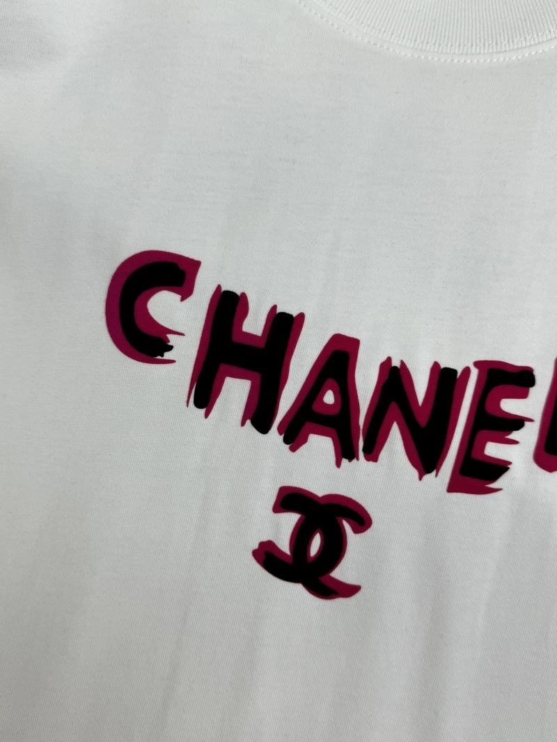Bargain Chanel T-Shirts