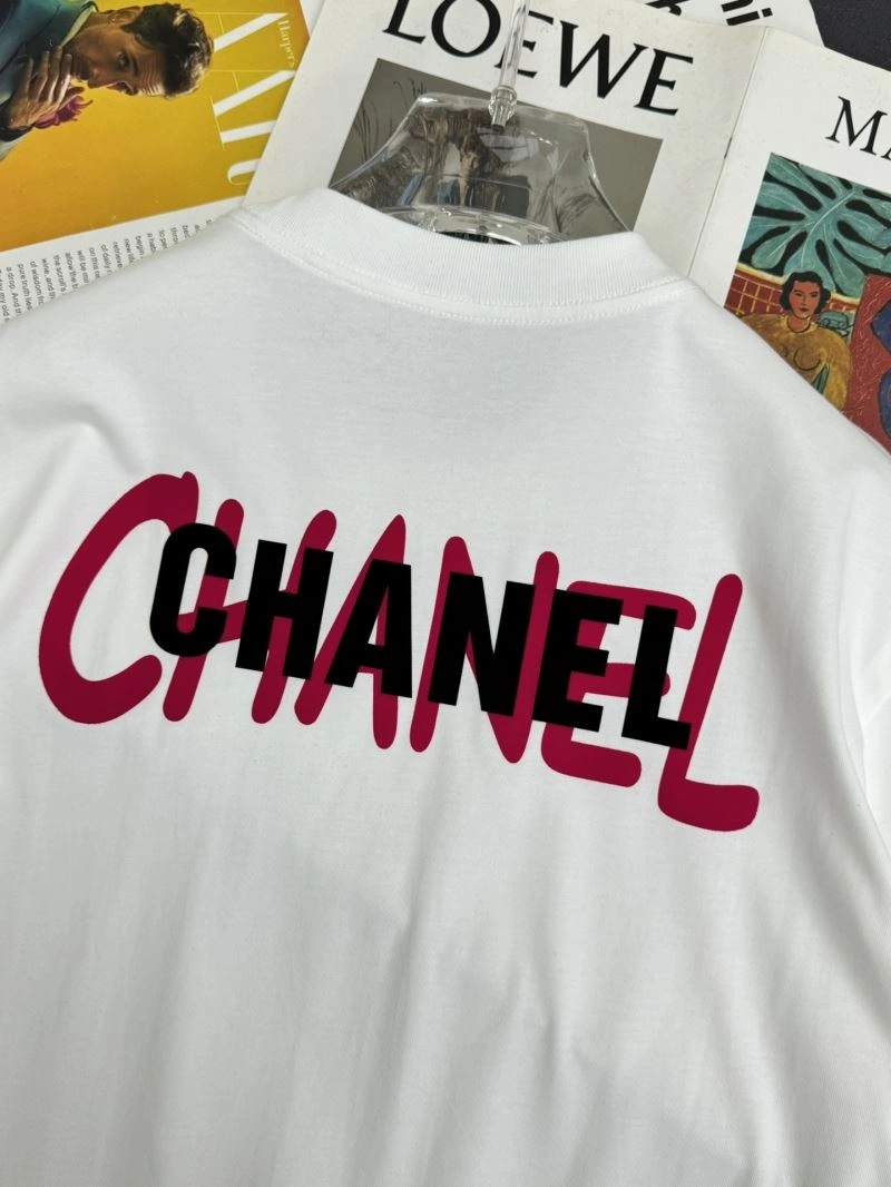 Bargain Chanel T-Shirts