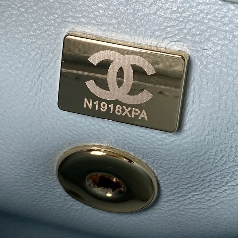 Bargain Chanel Top Handle Bags