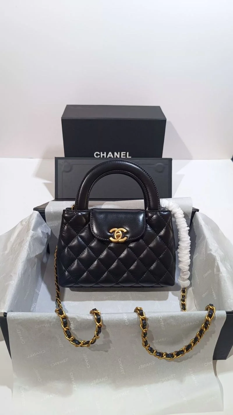 High accuracy Chanel Top Handle Bags