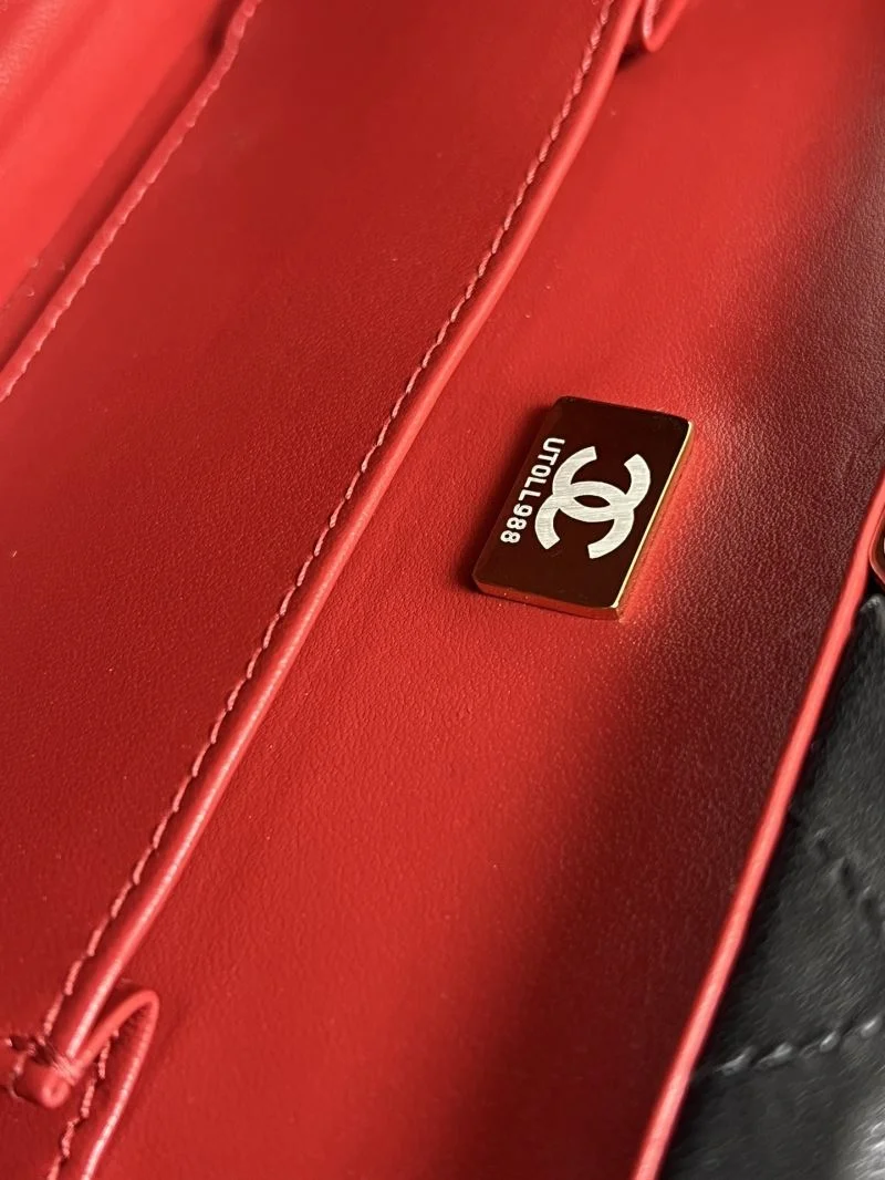 Accurate model Chanel Top Handle Bags