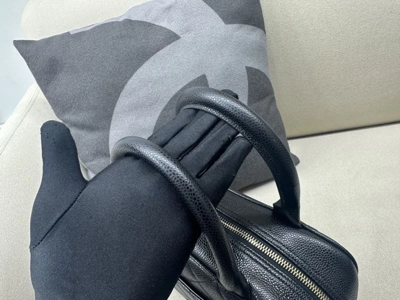 Accurate model Chanel Top Handle Bags
