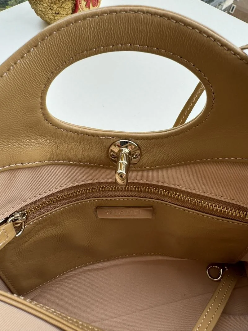 Accurate model Chanel Top Handle Bags